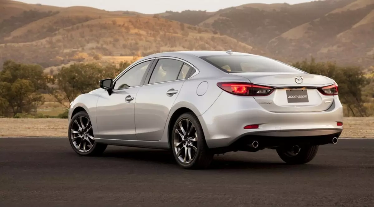 Fuair ​​Nuashonraithe Mazda6 córas tiomána iomlán 3079_3