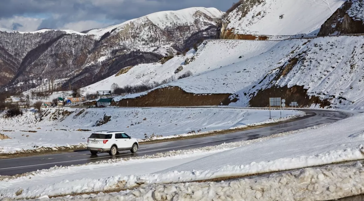 Fillər Qafqazın qalibi: Yeni Ford Explorer-in test sürücüsü 30814_79