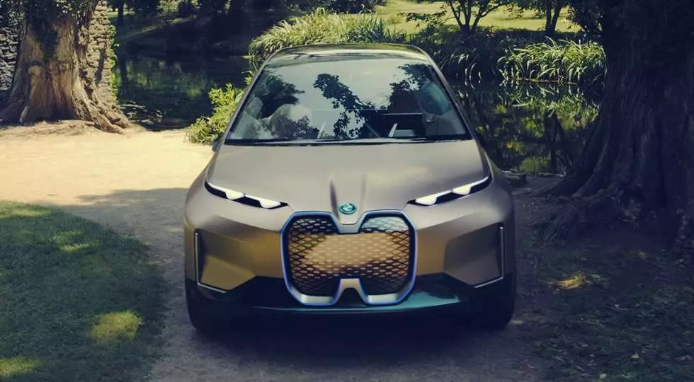 O novo crossover BMW com gigantesco 