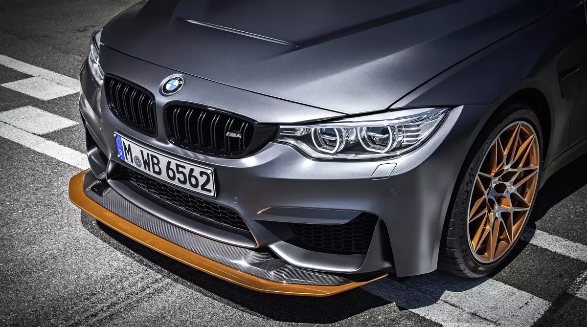 BMW یک کوپه فوق العاده ورزشی M4 GTS را معرفی کرد 30879_21