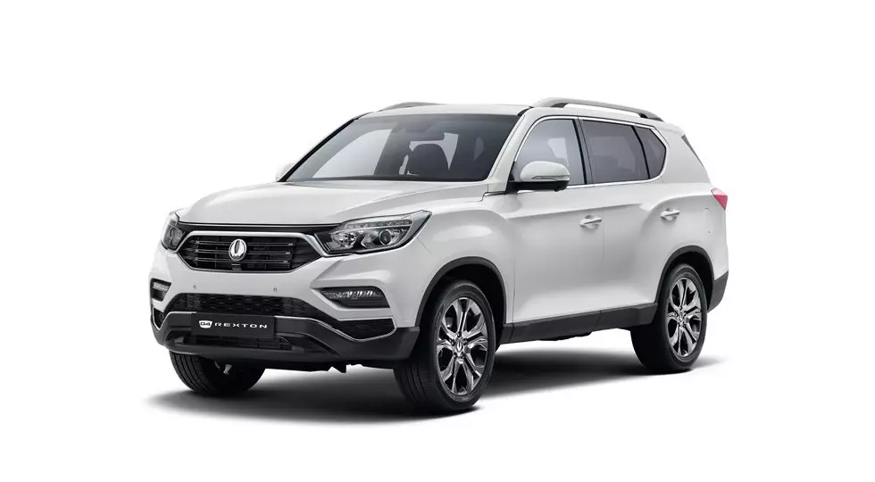 Ssangyong Rexton ថ្មីត្រូវបានតំណាងជាផ្លូវការ 31380_5