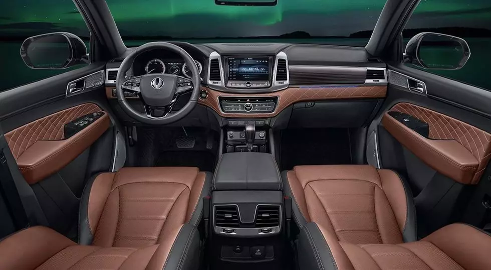 Ssangyong Rexton ថ្មីត្រូវបានតំណាងជាផ្លូវការ 31380_8