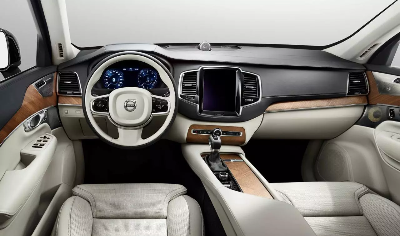 Interior generasi kedua Volvo XC90