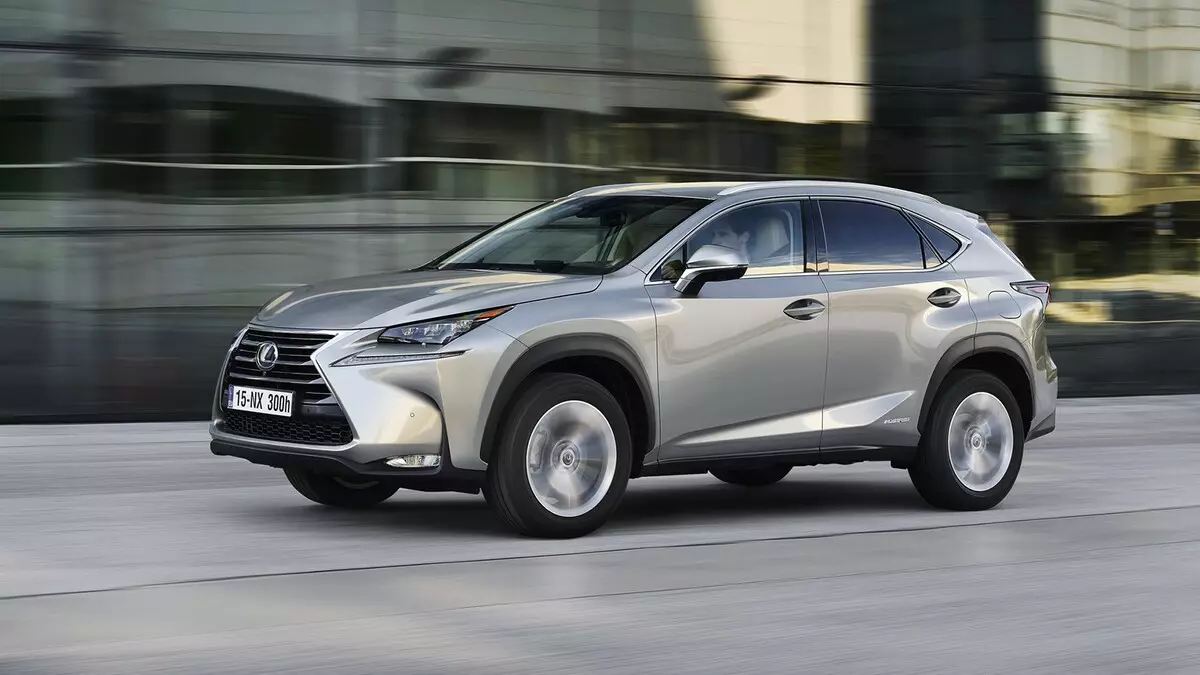 In the photo: Lexus NX