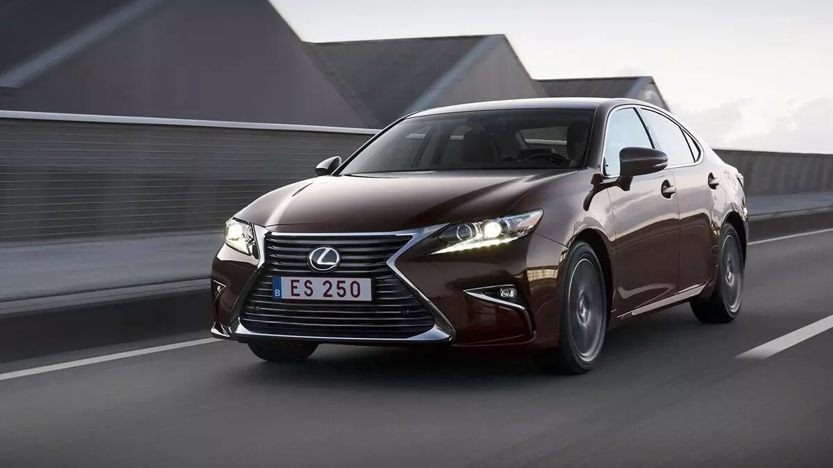 An der Foto: Lexus es