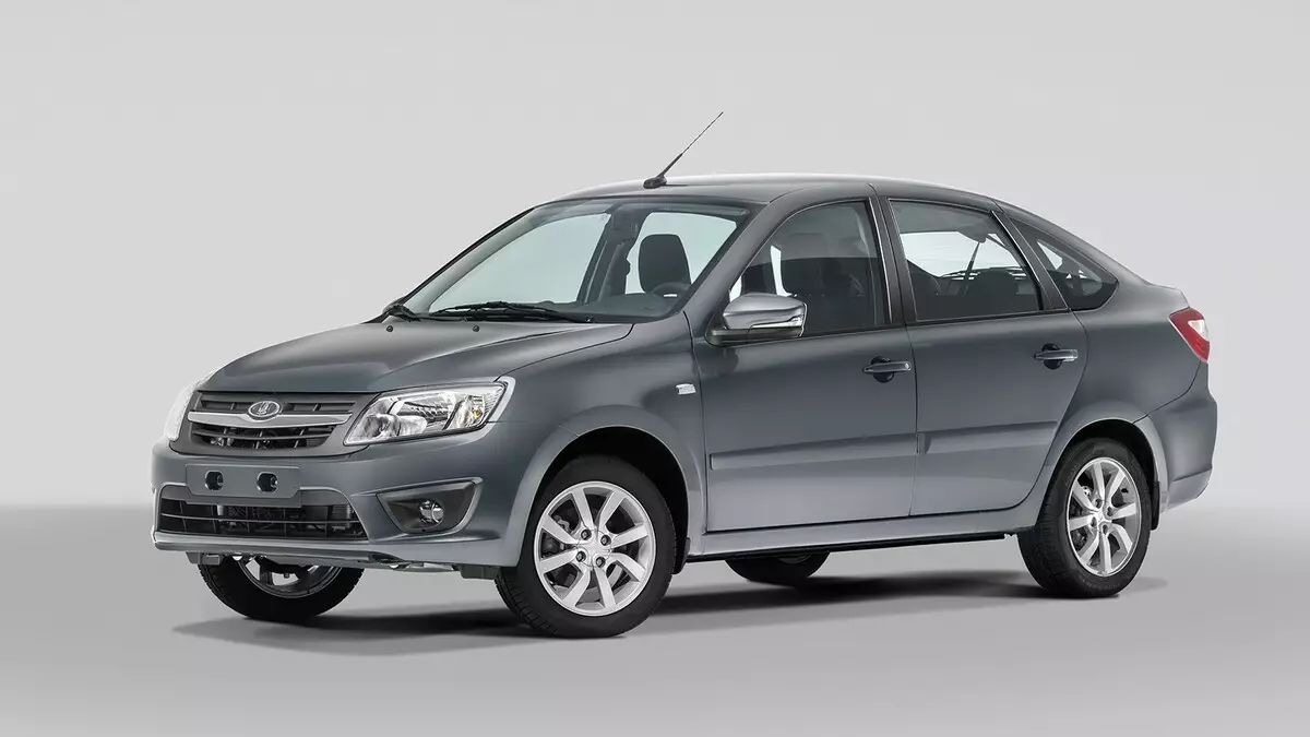 ප්රතිචක්රීකරණ වැඩසටහන් සහ වෙළඳාම පිළිබඳ LADA අඛණ්ඩව කාර් විකිණීම සඳහා වේ 31524_1