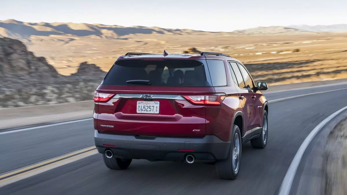 The 2018 Traverse RS Features A More Street InspiRd Style, WITH