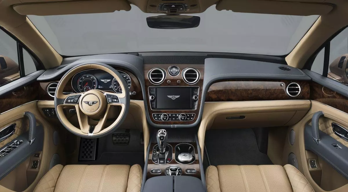 Bentley memperkenalkan crossover yang paling dan paling Bentayga 31531_13