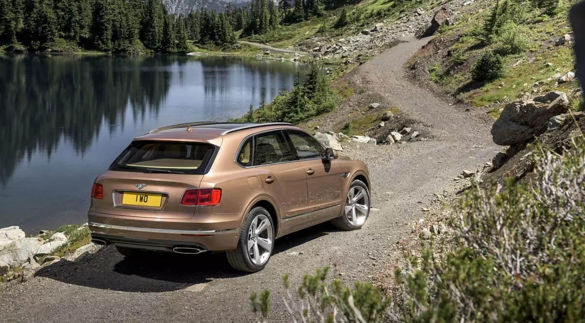 Bentley memperkenalkan crossover yang paling dan paling Bentayga 31531_9