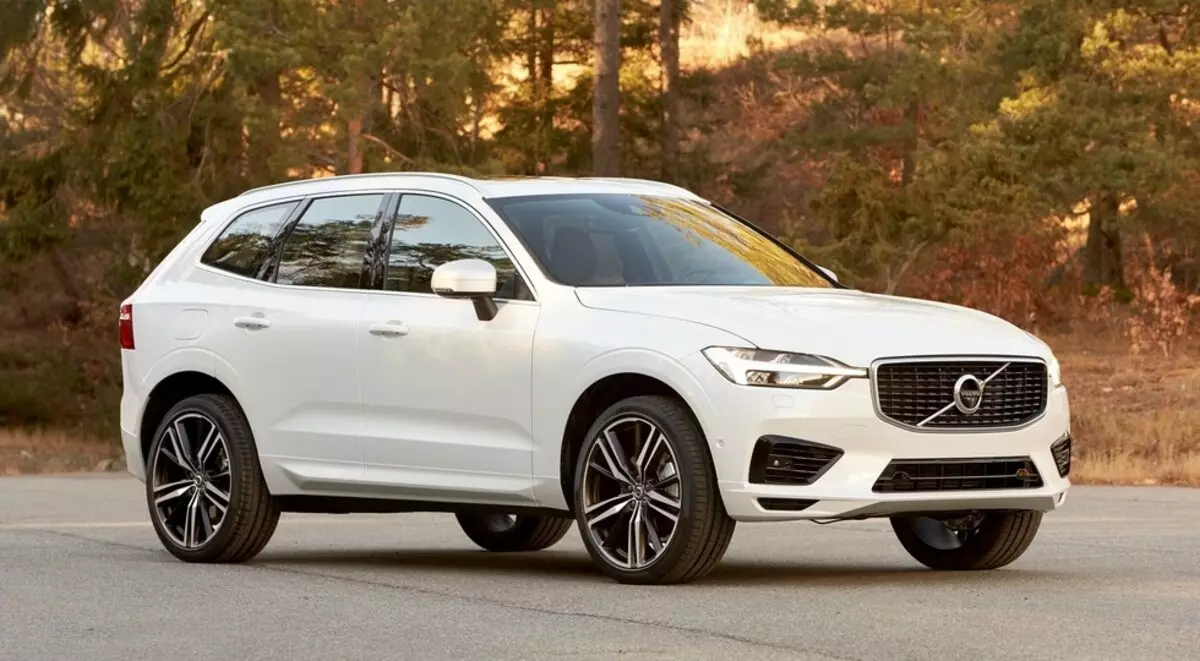 புதிய வோல்வோ XC60 இன் தொடர் உற்பத்தி தொடங்கியது 31579_1