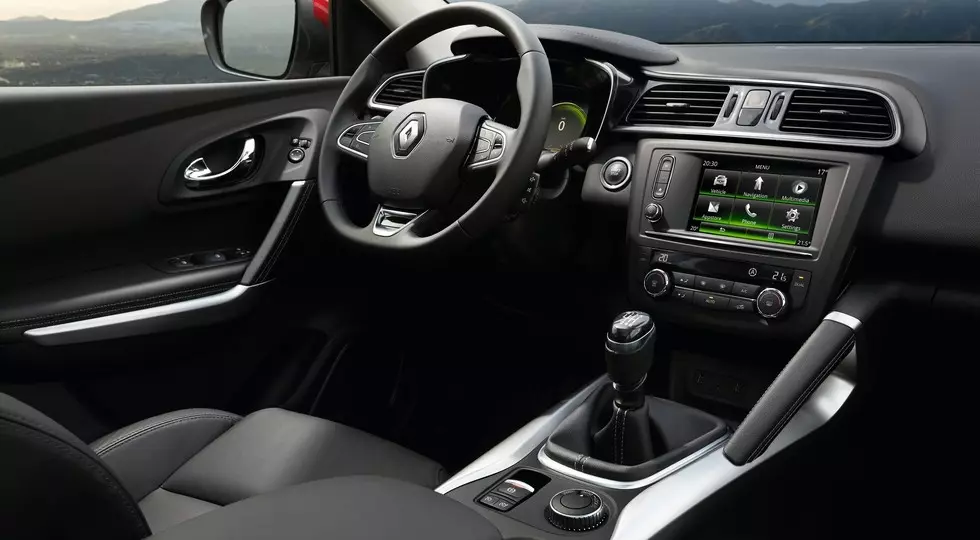 Абноўлены Renault Kadjar рассакрэцілі да прэм'еры 31837_6