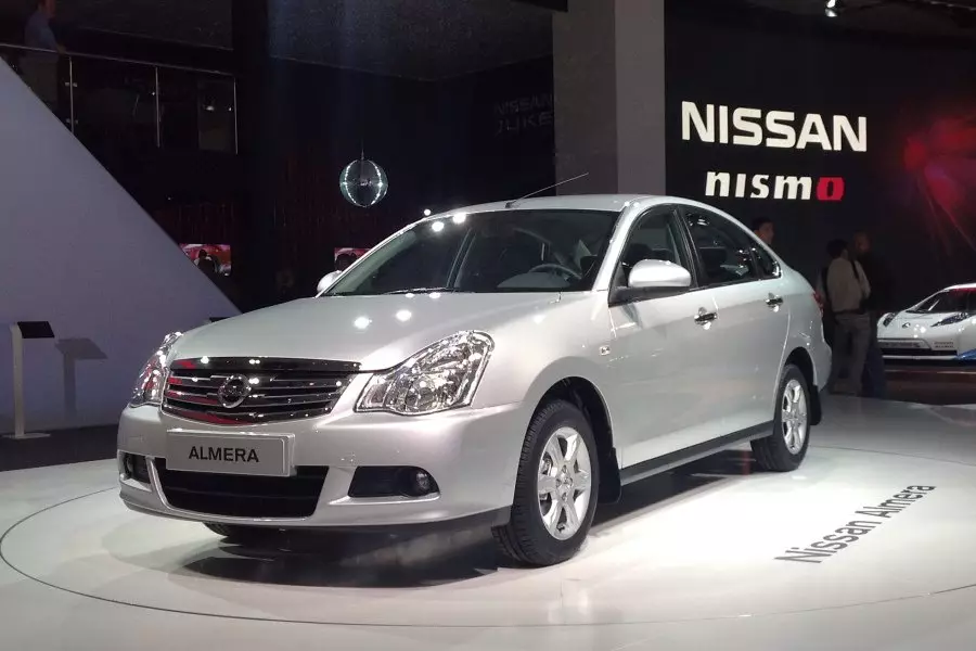 Nissan Almera New.