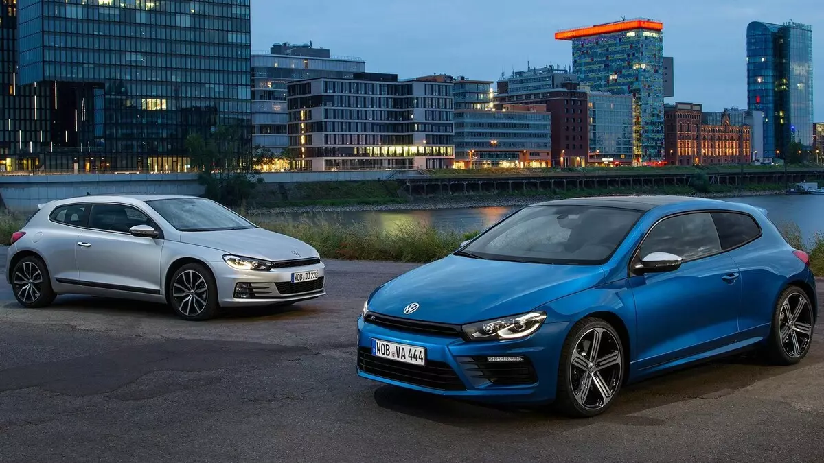 Предната страна Volkswagen Scirocco r