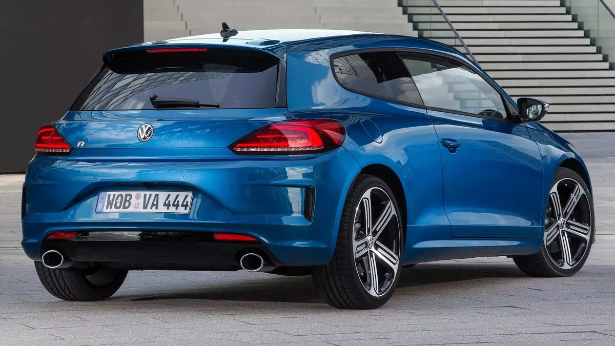 Chithunzi: Volkswagn Scirocco akukwera buluu