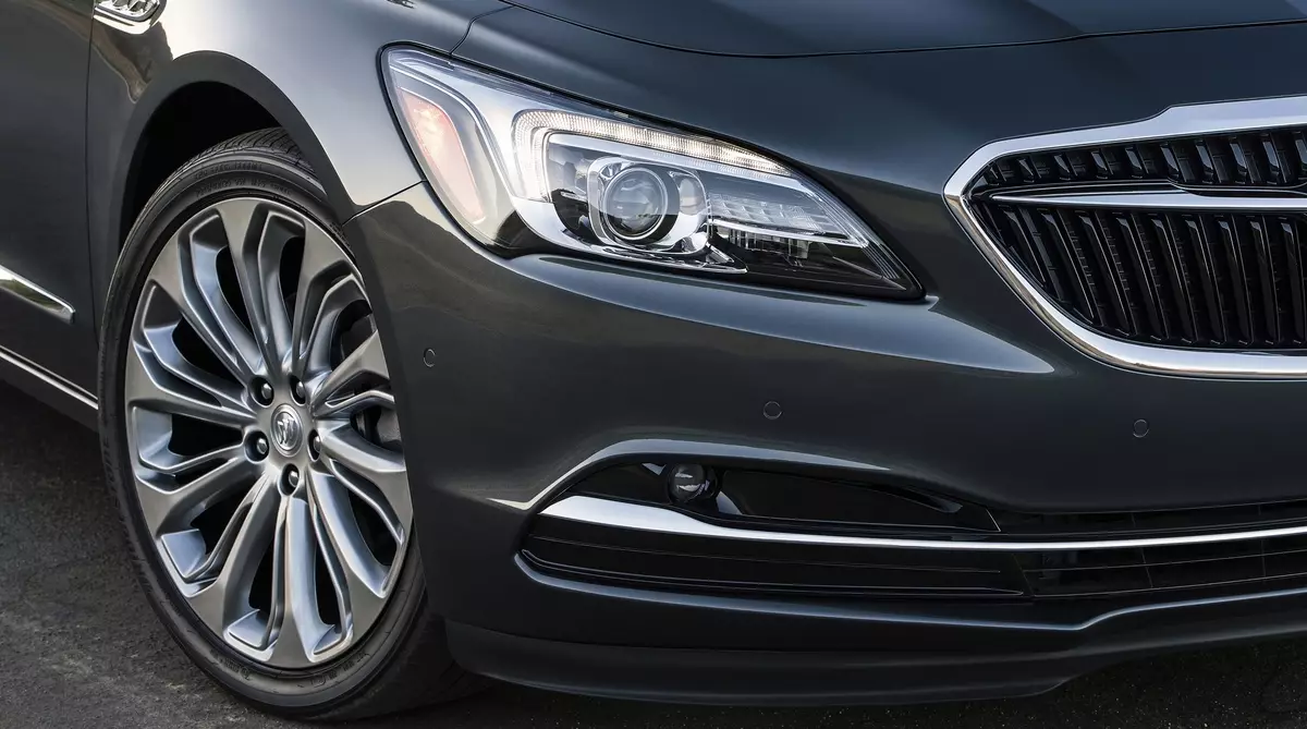 New Buick Lacrosse: The Same Insignia, tenê di profile 31961_3