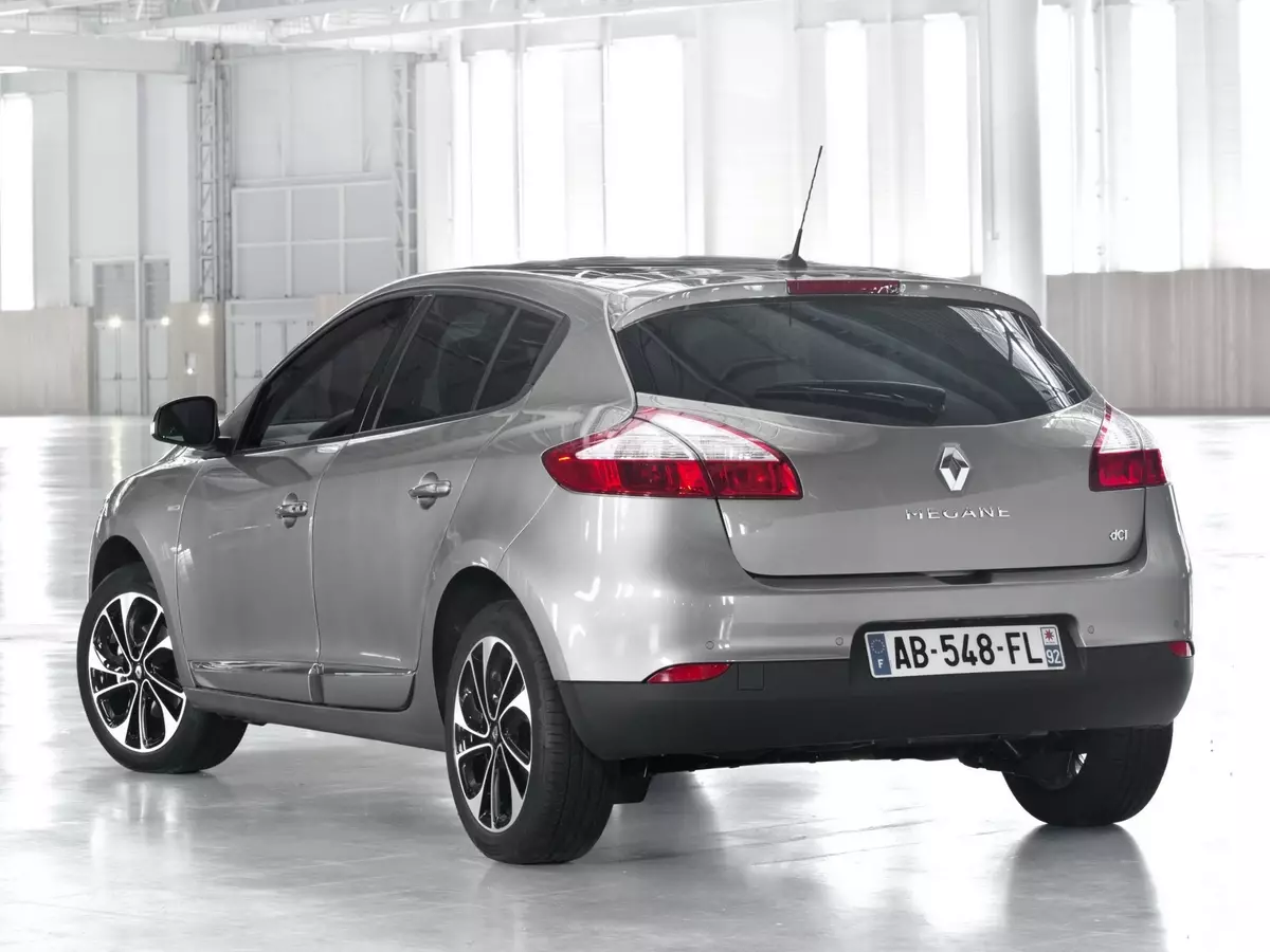 renault_megane_11.jpg。