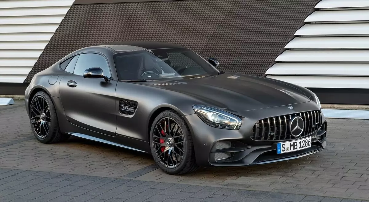 Mercedes-AMG ṣe ayẹyẹ ọdun 50th ṣe ayẹyẹ ọdun 50th pẹlu idapọmọra AMG GT 32000_8