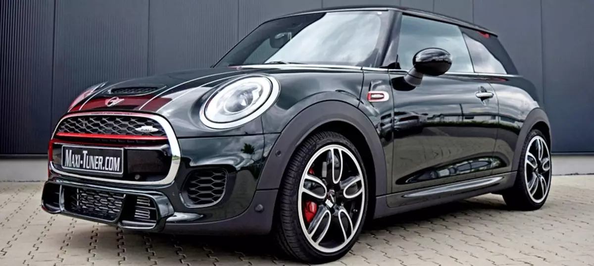 2015-Maxi-Tuner-Mini-JCW-910.jpg