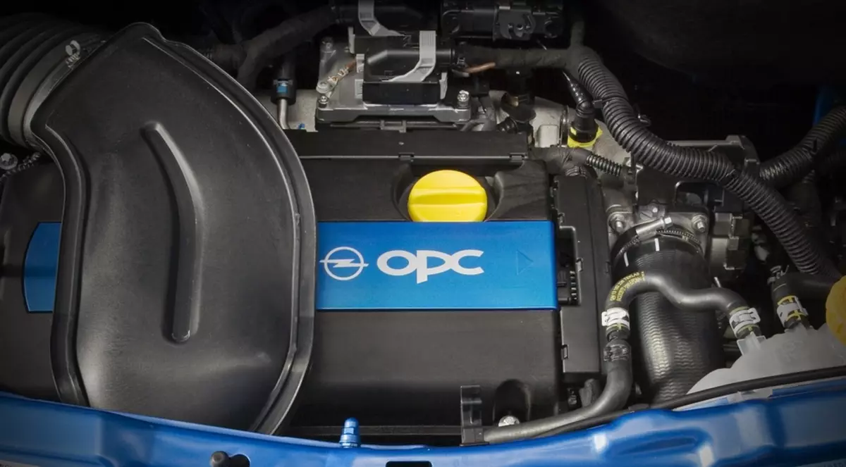 6opel_meriva_opc_16.jpg.