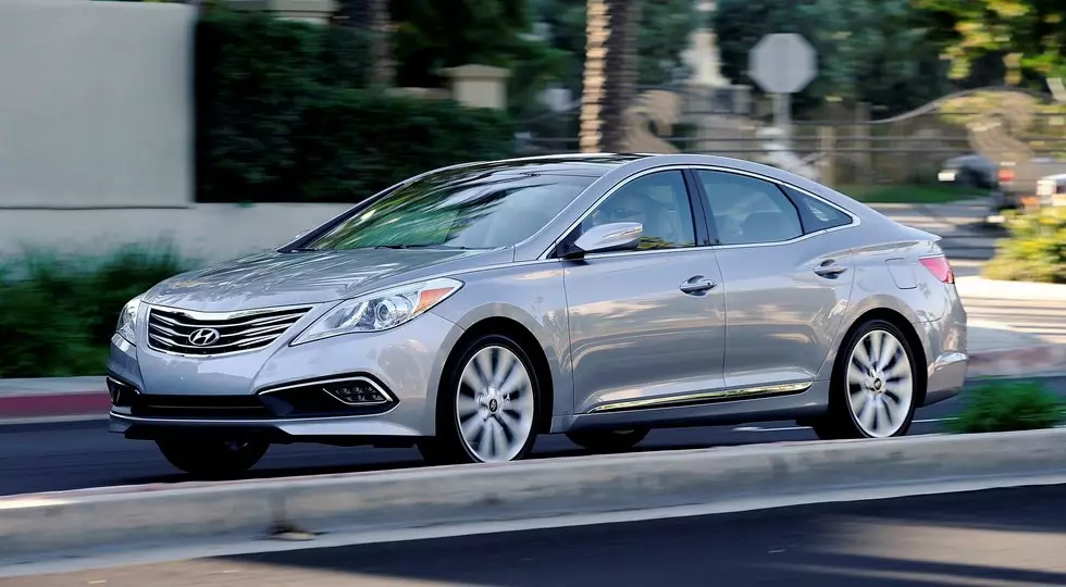 ບໍລິສັດ Hyundai Azera sedan ປັບປຸງເລັກນ້ອຍ 32247_1