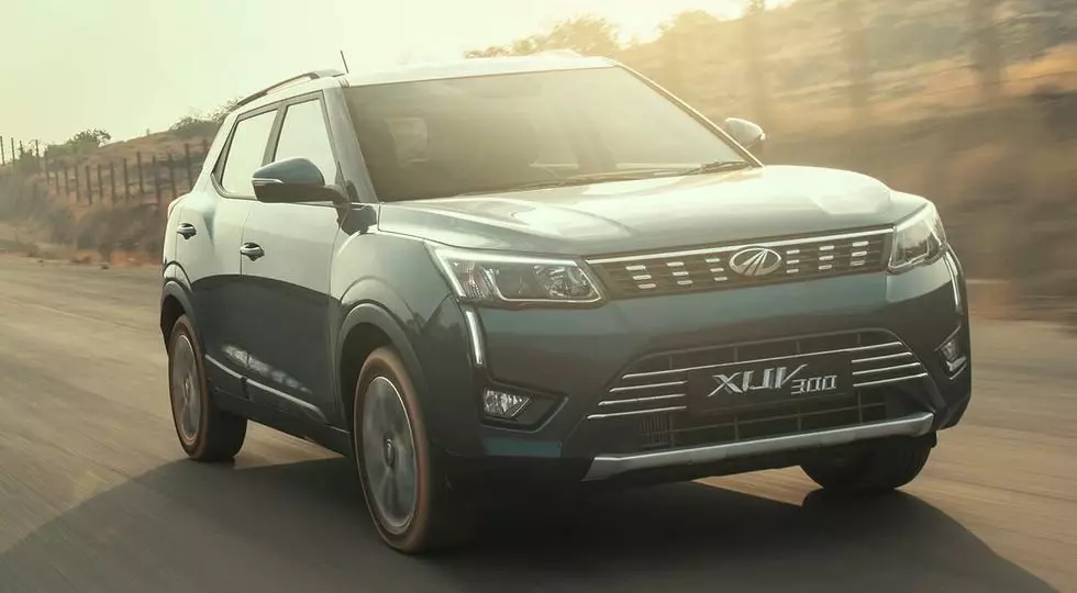 I-XUV300 (7)