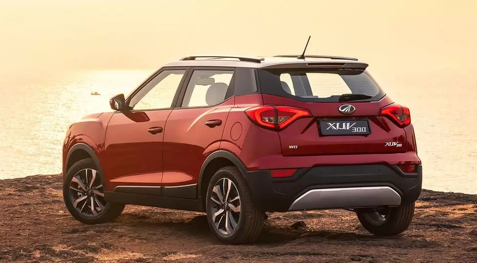 Outro Ssangyong Tivoli: Novos motores, sen 4WD, pero o prezo é menor que Hyundai Creta 32338_3