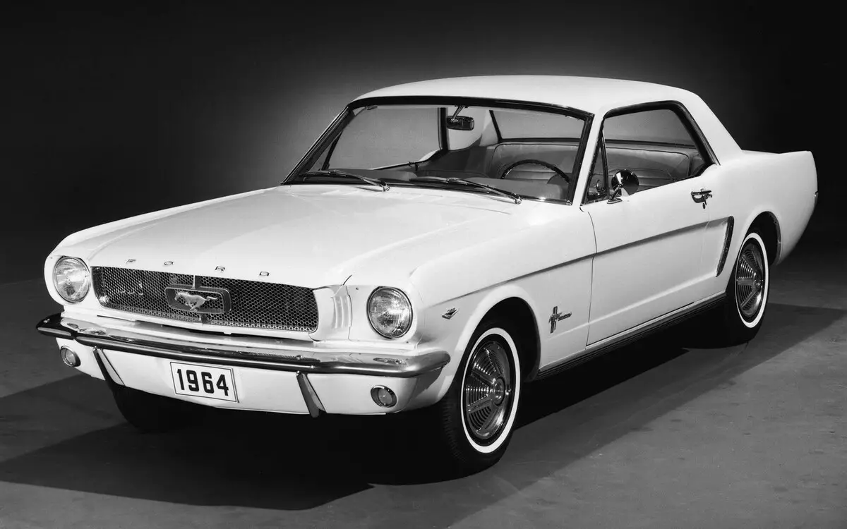 Ford Mustang pierwszej generacji