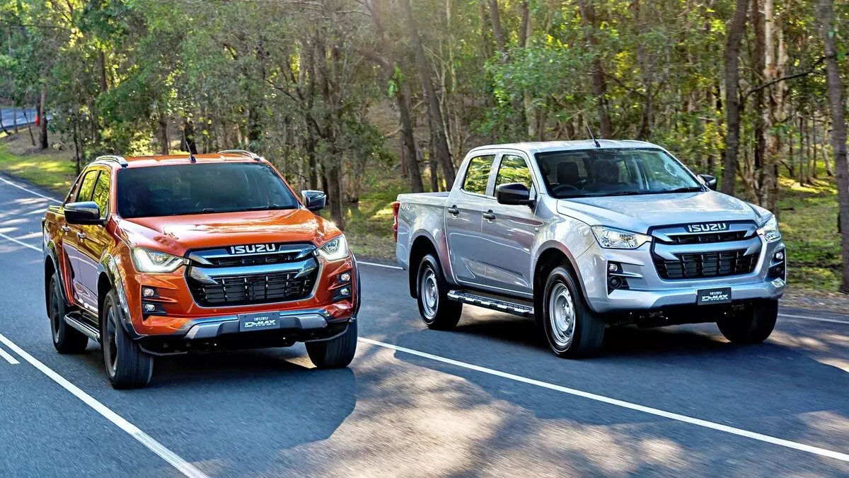 New Isuzu Mu-X: លែងជាក្លូន chevrolet ទៀត, 7 កៅអីនិងអ័ក្សខាងក្រោយឯករាជ្យ 32660_1