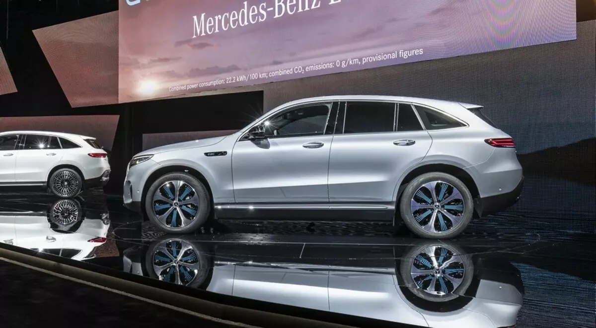 Electrocrossor Mercedes-Benz Eqc: De motè, 408 hp ak 5.1 segonn nan 