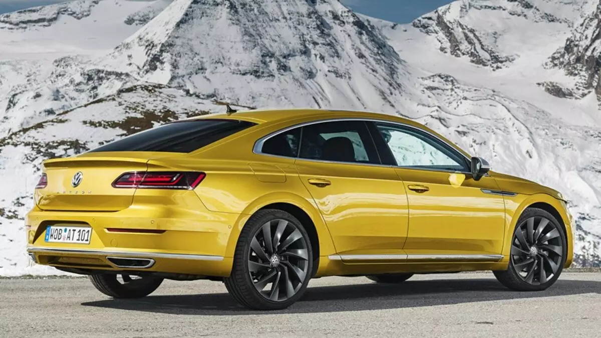 Pafupi ndi malo ogulitsira: Volkswagen Tiguan ndi Arteon adzakonzanso ma hybrids 32747_6