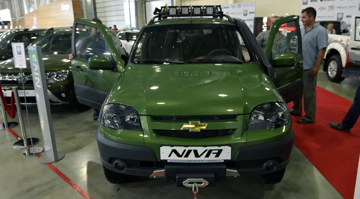 Nýr Chevrolet NIVA SÉRSTÖÐUR birtast í lok árs 2015 32796_2