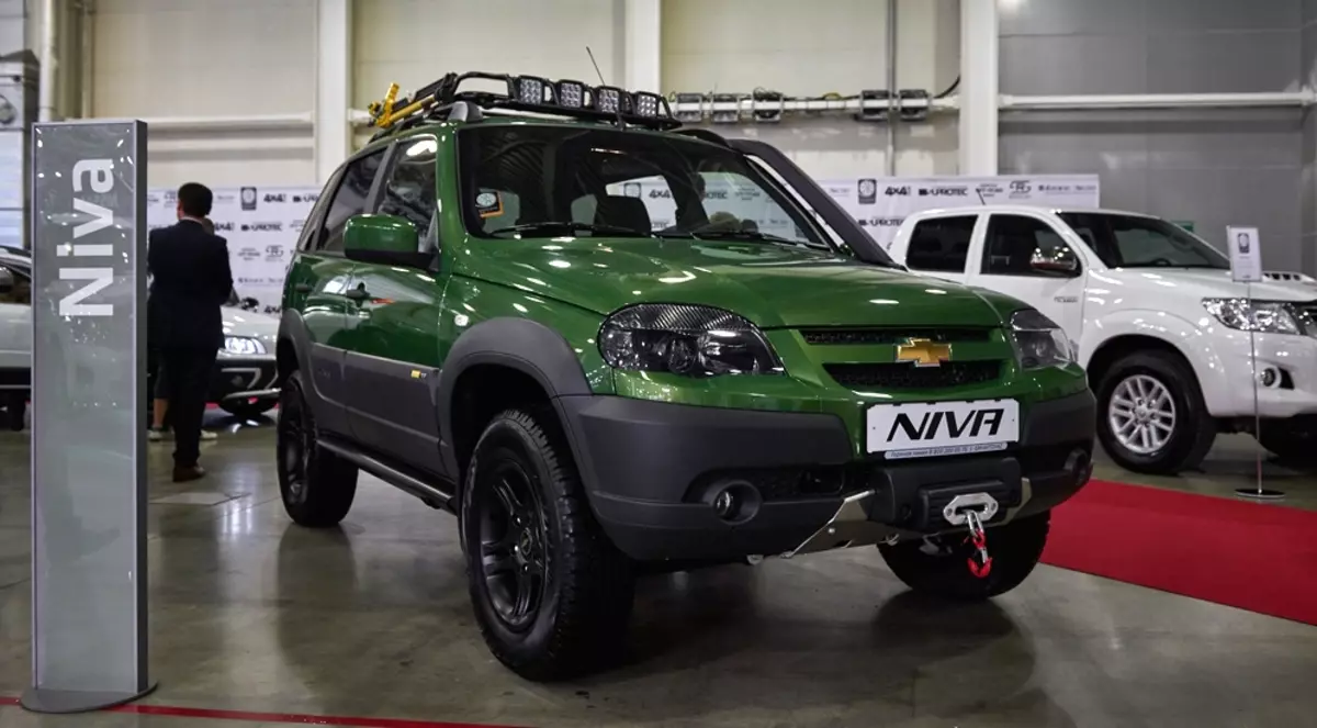 Nýr Chevrolet NIVA SÉRSTÖÐUR birtast í lok árs 2015 32796_3