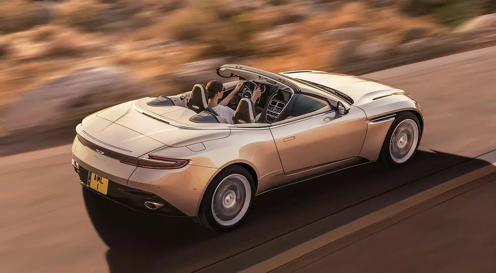 Aston Martin DB11 Volante ist offiziell vertreten 32988_8