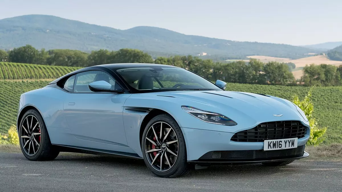 Aston Martin kirol aroko auto baten produkzioa hasi zen 32994_2