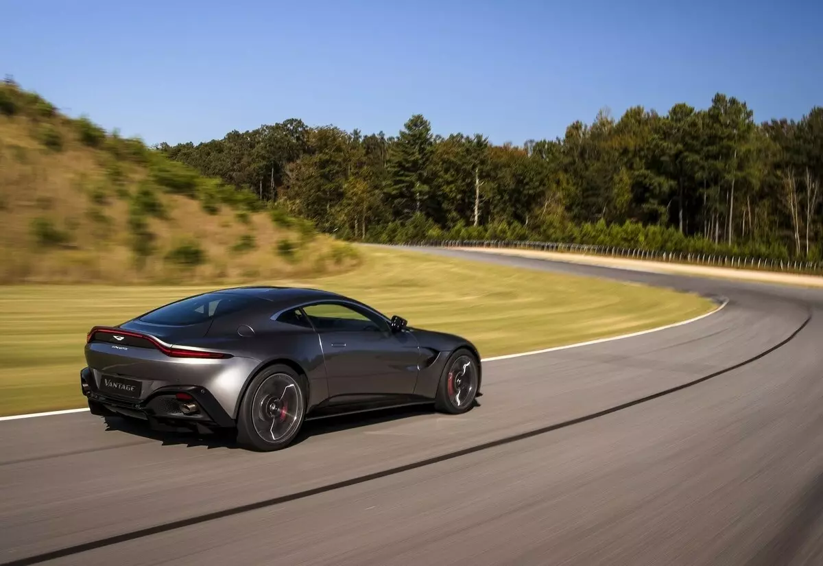 BOSS Aston Martin heeft een nieuwe versie van de Coupe Vantage gehaald 33008_1