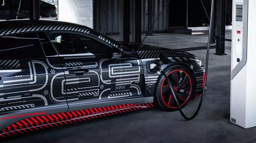 Audi può equipaggiare E-TRON GT RS Installazione di Powertery 33058_5