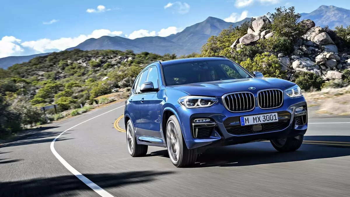 P90263733_HIGRES_THE-NEW-BMW-X3-M40D-