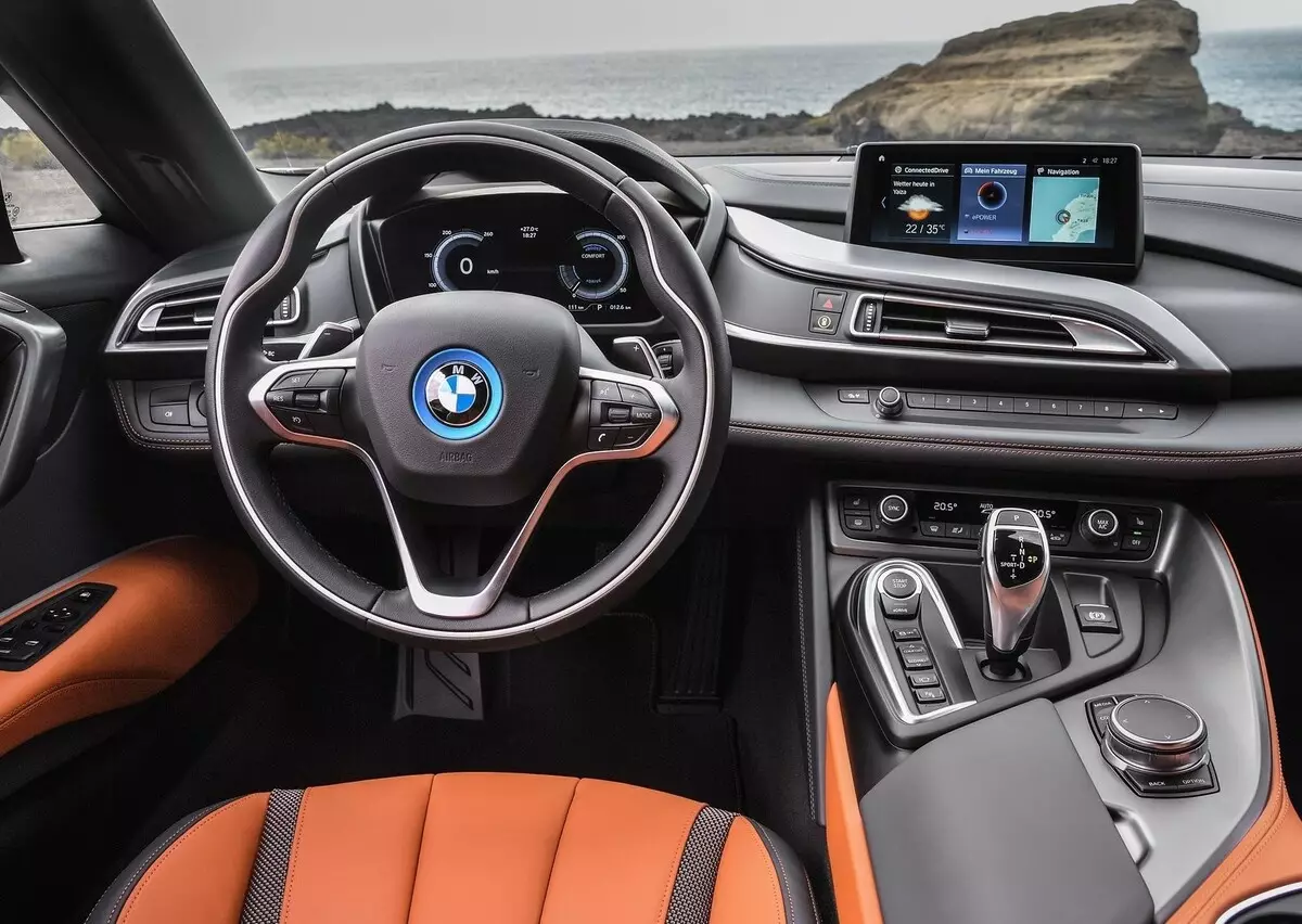 Жаңа BMW I8 Roadster және I8 Coupe ресми түрде ұсынылған 33194_8