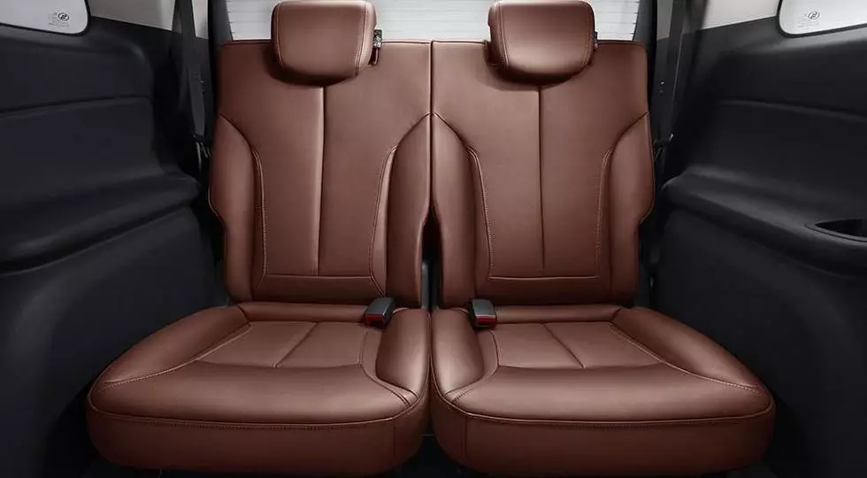 Gipahayag ni Buick ang interior sa bag-ong modelo 33273_7