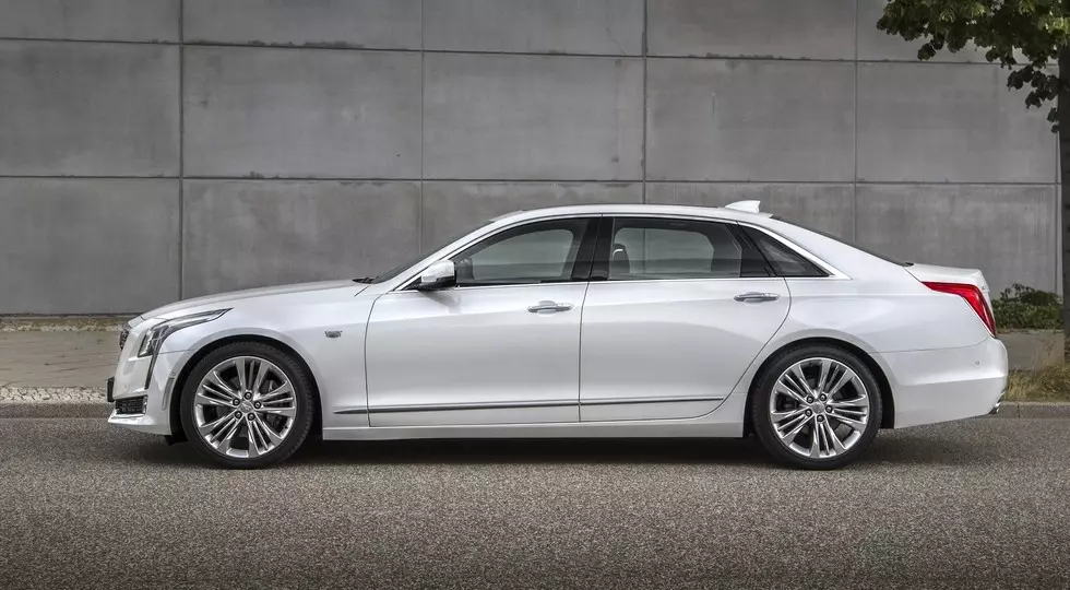 Cadillac CT6 Sedan برای روسیه: جزئیات جدید 33293_2