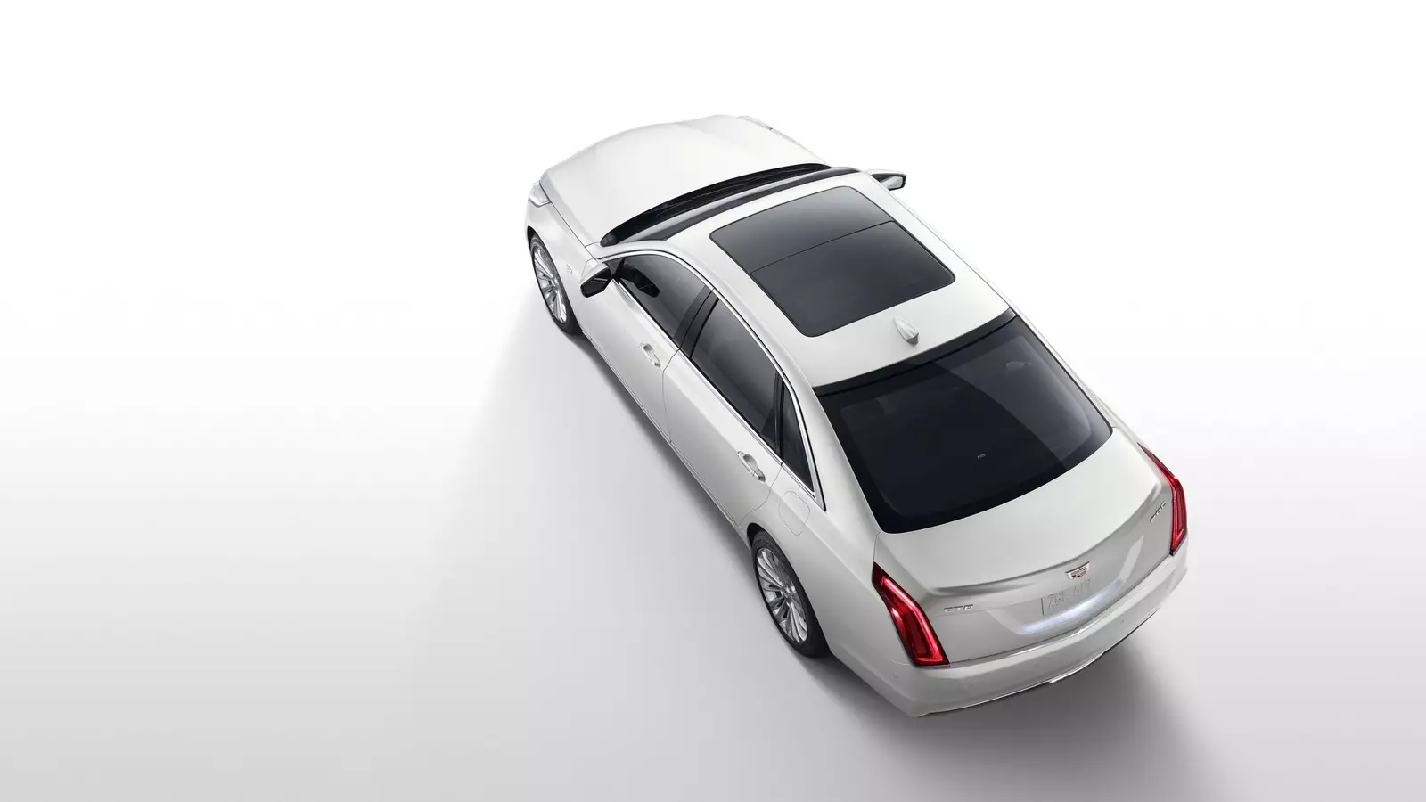 Cadillac kündigte die Hybridversion von CT6 an 33299_1
