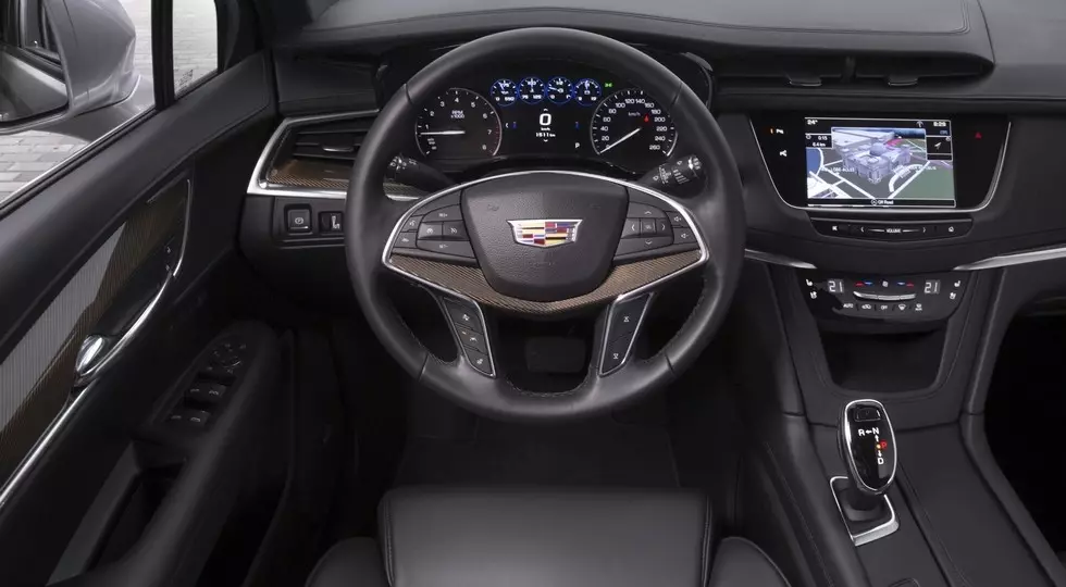 Cadillac은 유럽의 CT6 세단과 XT5 크로스 오버의 가격과 마감 시간이라고 불렀습니다. 33300_8