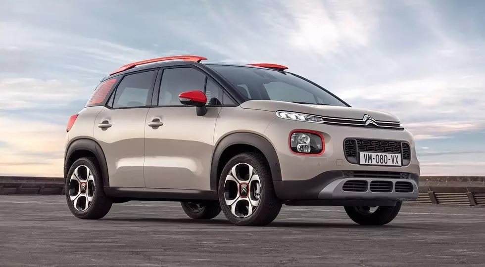 Yn y llun: Citroen C3 Aircross