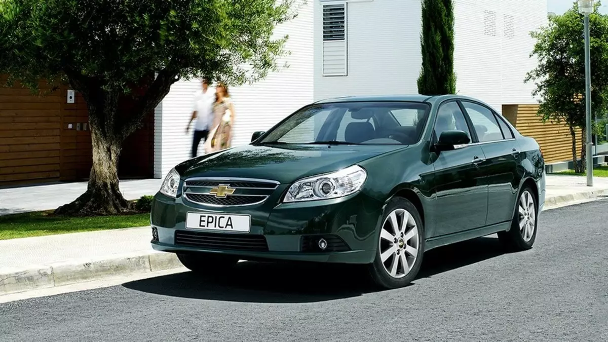 Chevrolet Epica со километража: попрскувачка шасија - одлично тело 33501_3