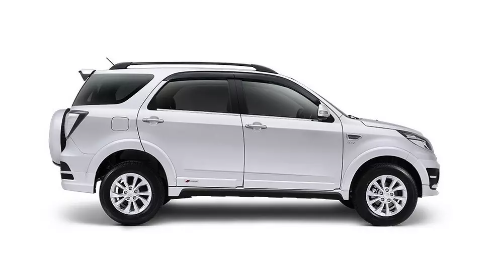 New SUV Toyota Rush dhe Daihatsu Terios: Imazhet e Parë 33504_6