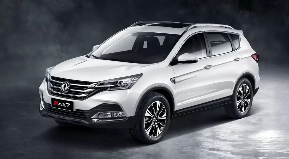 Nový Dongfeng AX7 se bude snažit dohnat geely Atlas a Haval H6 33558_8