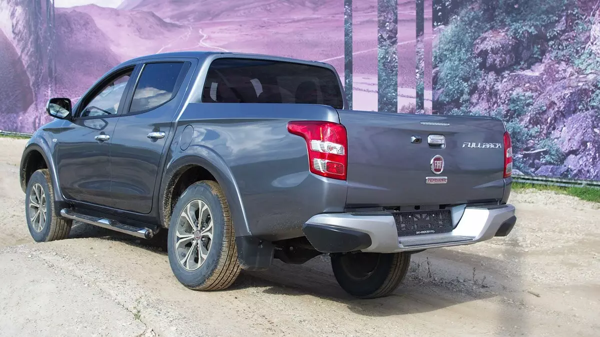 Picap Day: Fiat Fullback သည်ရုရှား၌ပထမဆုံးစမ်းသပ်မှုများပြုလုပ်ခဲ့သည် 33666_2