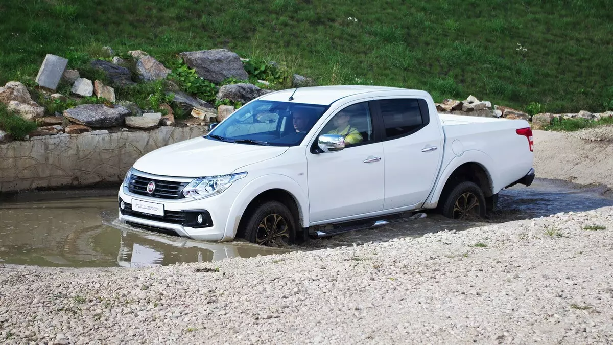 Picap Day: Fiat Fullback သည်ရုရှား၌ပထမဆုံးစမ်းသပ်မှုများပြုလုပ်ခဲ့သည် 33666_4