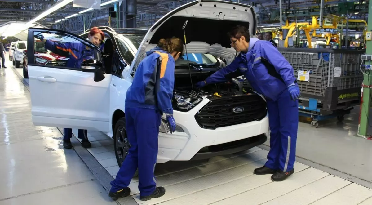 Produksi EcoSport Ford yang Diperbarui untuk Eropa dimulai 33708_3