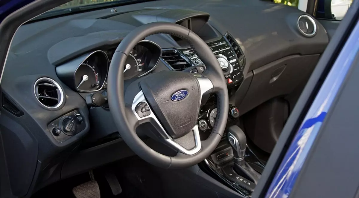Test Drive Ford Fiesta: Gustung-gusto kong sumakay, gusto kong sumakay! 33721_3